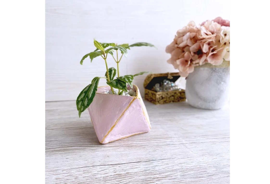 Geometric clay pot tutorial - Crafts on display