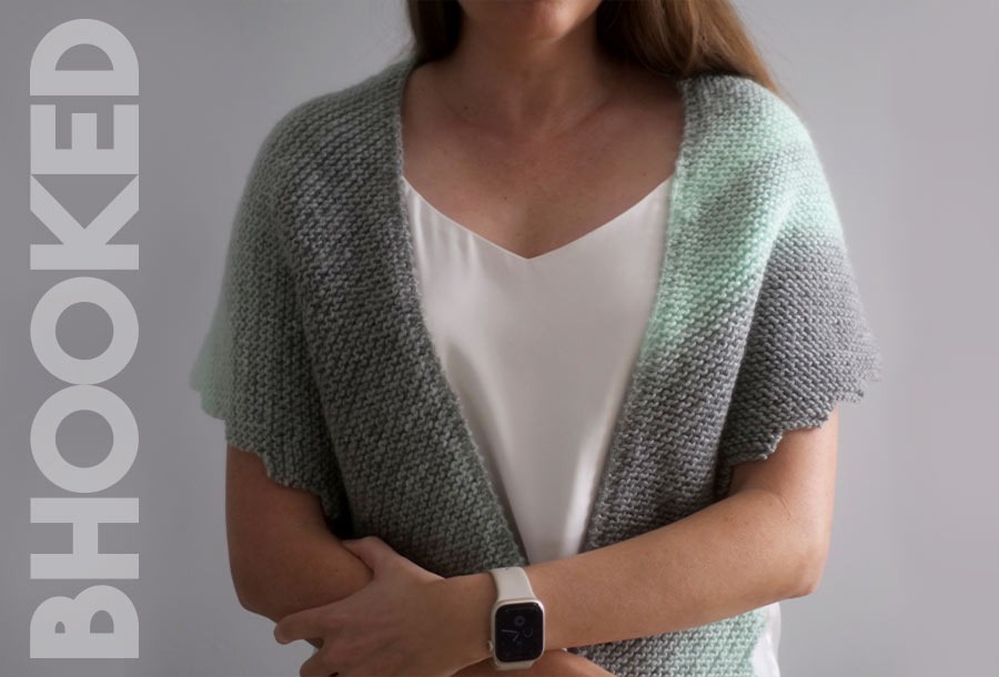 Easy crescent knit shawl (free pattern) - Crafts on display