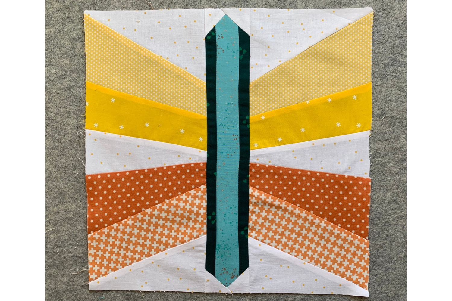 Free butterfly quilt block pattern - easy project for all skill levels ...