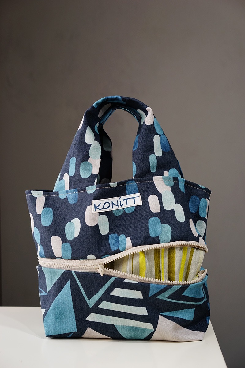 Extendable tote bag pattern - Crafts on display