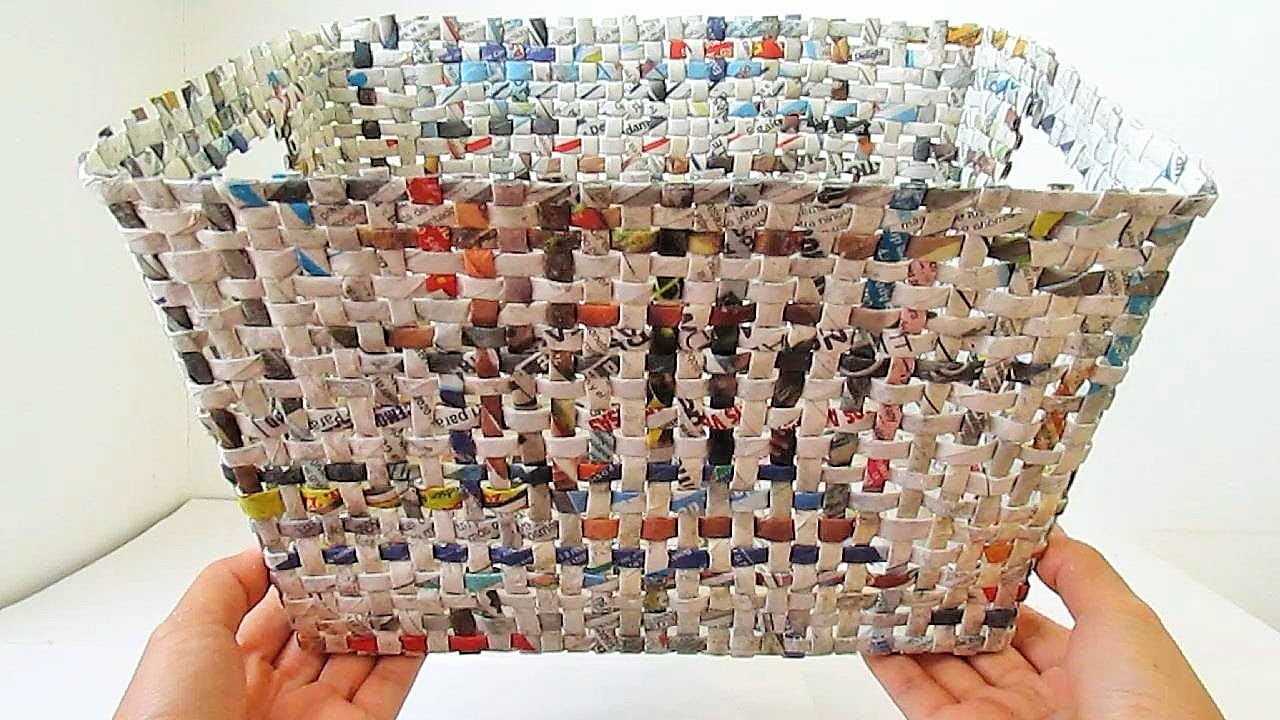 DIY woven basket from newspaper - Crafts on display