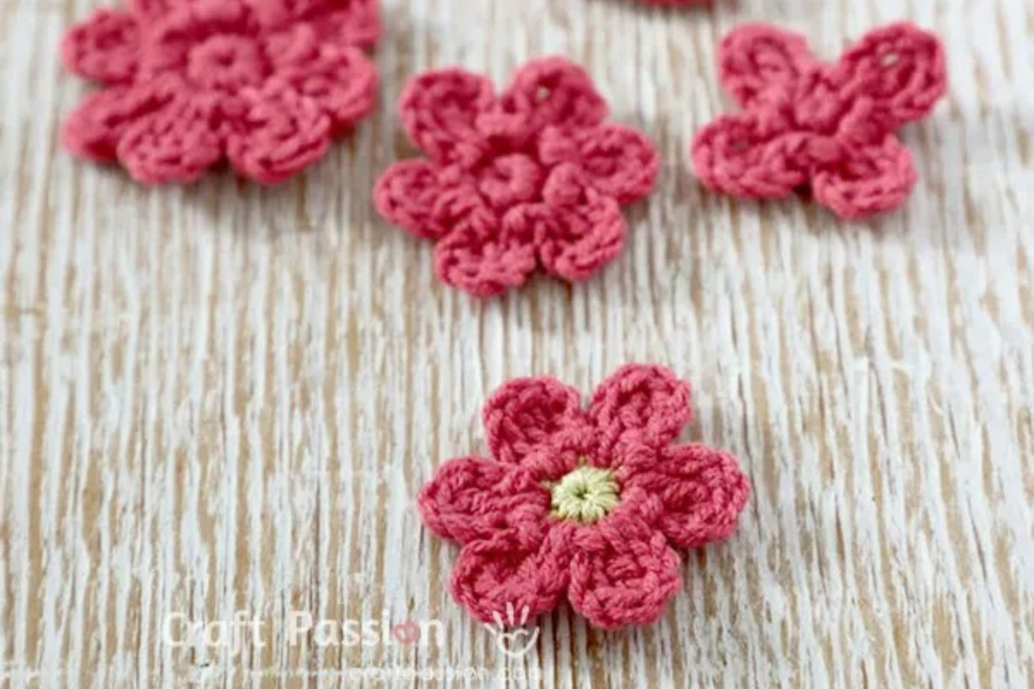 Tiny Flower Crochet Pattern
