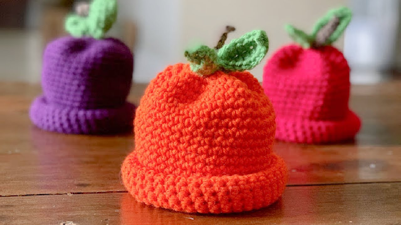 Adorable crochet pumpkin hat for all sizes: free pattern - Crafts on ...