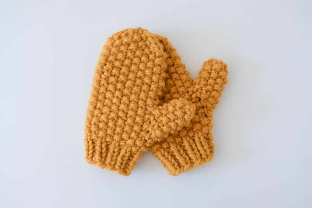 How to knit cozy seed stitch mittens: free pattern for beginners ...