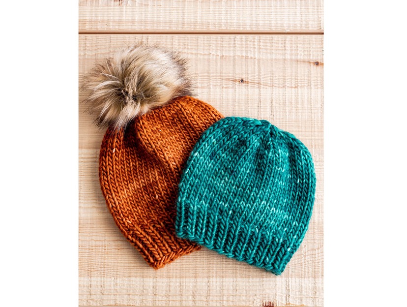 Super bulky knit hats: free pattern - Crafts on display