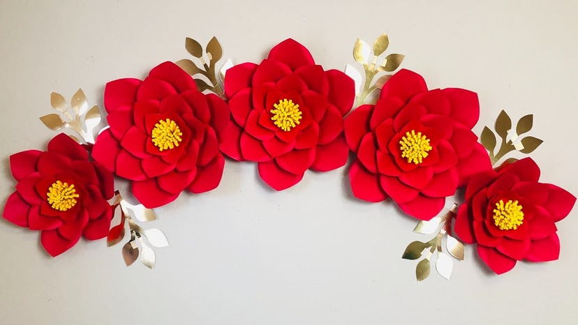 DIY large paper flower tutorial - Crafts on display