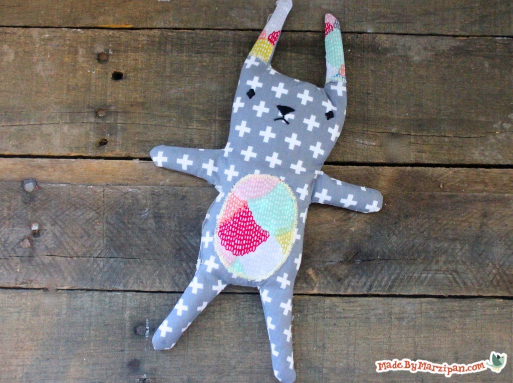 Free cozy kitty heat pack pattern - Crafts on display