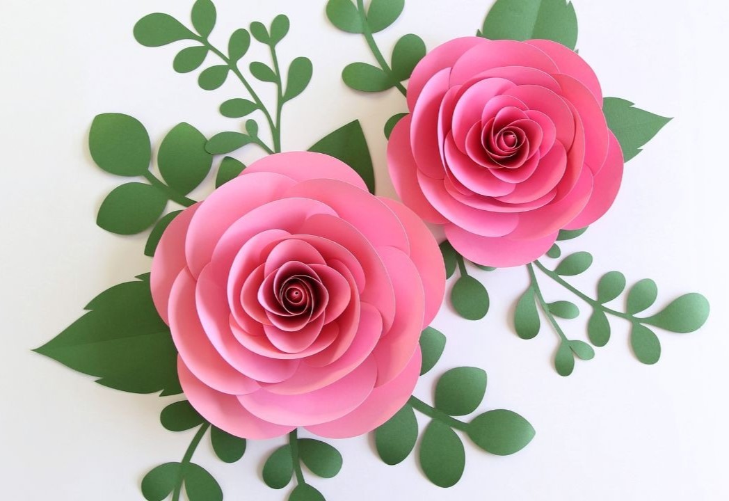How to make big paper roses: free pattern - Crafts on display