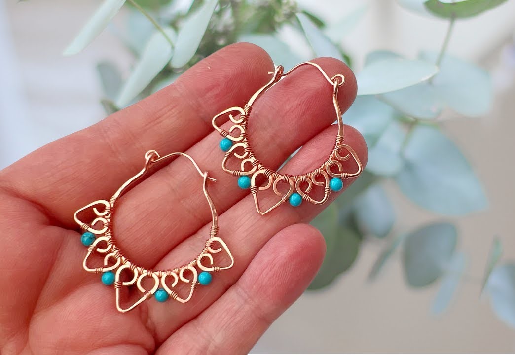 DIY copper wire hoop earrings tutorial - Crafts on display