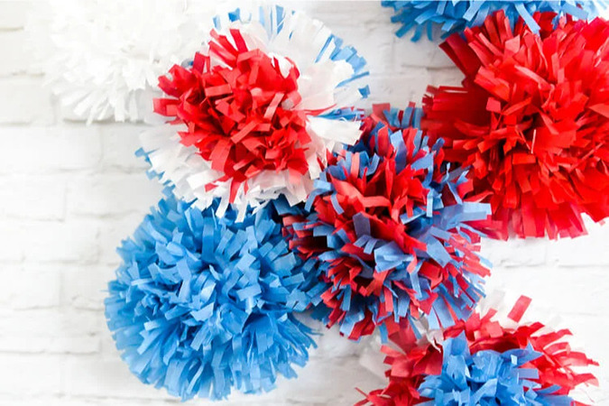 How to make tissue paper fireworks - Crafts on display