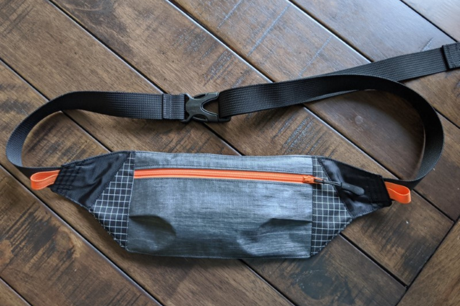 Free running belt sewing pattern - keep your phone secure on the go ...