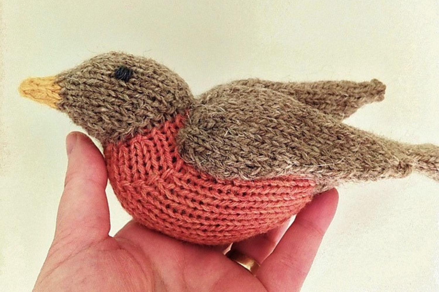 Easy spring bird knitting pattern: perfect for beginners - Crafts on ...