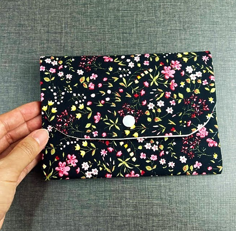DIY fabric wallet with snap closure: easy tutorial - Crafts on display