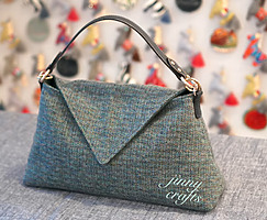 Free flap bag pattern: DIY shoulder bag tutorial - Crafts on display