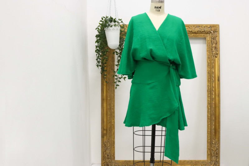 15 free wrap dress sewing patterns for beginners - Crafts on display