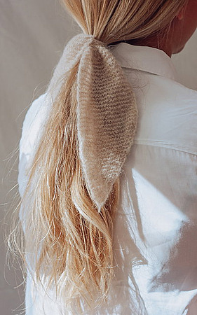 Free hair tie bow knitting pattern - Crafts on display